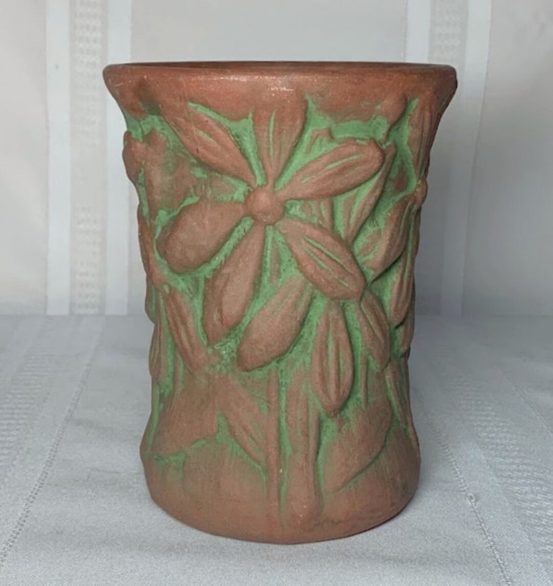 Peters and Reed, Moss Aztec, Clematis Vase, Lots of Green, Arts and ...