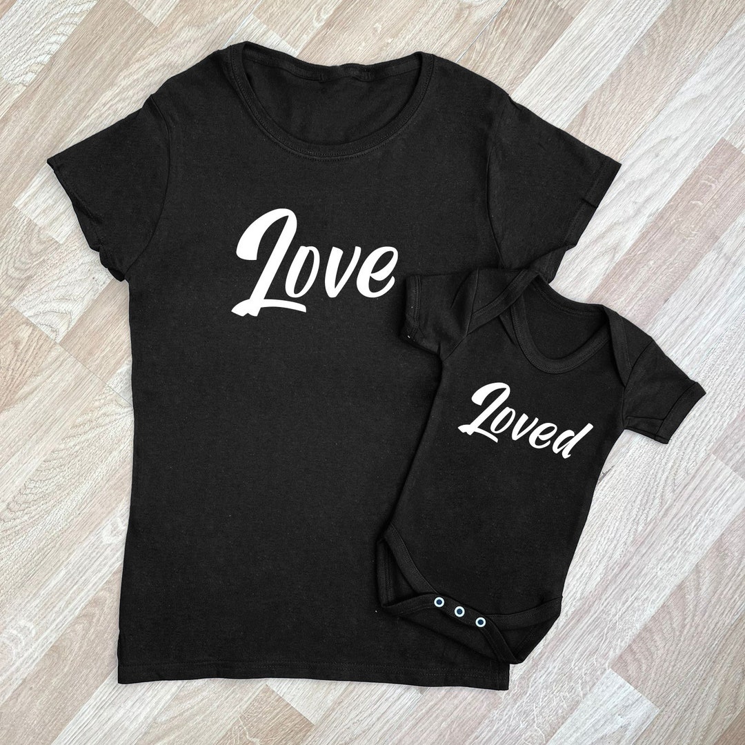 Love & Loved - passendes Mutter und Baby Geschenkset, Baby Body und ...