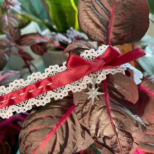 Sparking Star Choker With Deep Red Ribbon and White Lace and Hand Sewn ...