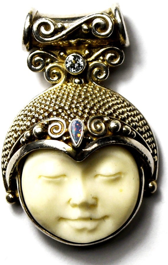 Pendant sajen goddess moon - Gem