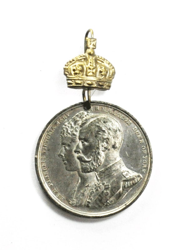 george duke pin button - Gem