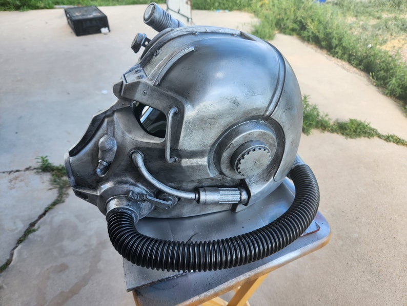 Fallout Wearable T-60 Power Armor Helmet With Adjustable Harness ...