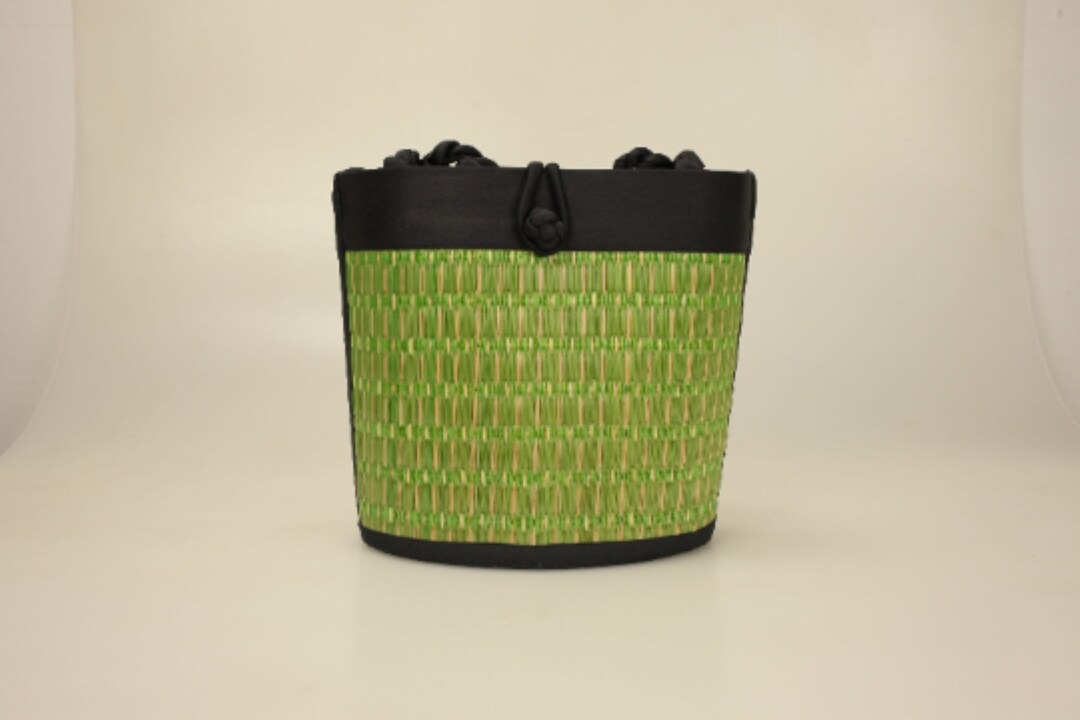 Ergonomic Hand Woven Straw Grass Curved Dabby Purse W/ Braided Strap ...