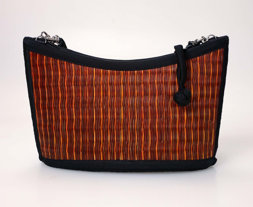 Sustainable Handmade Scoop Shape Seagrass Crossbody Shoulder Sling ...