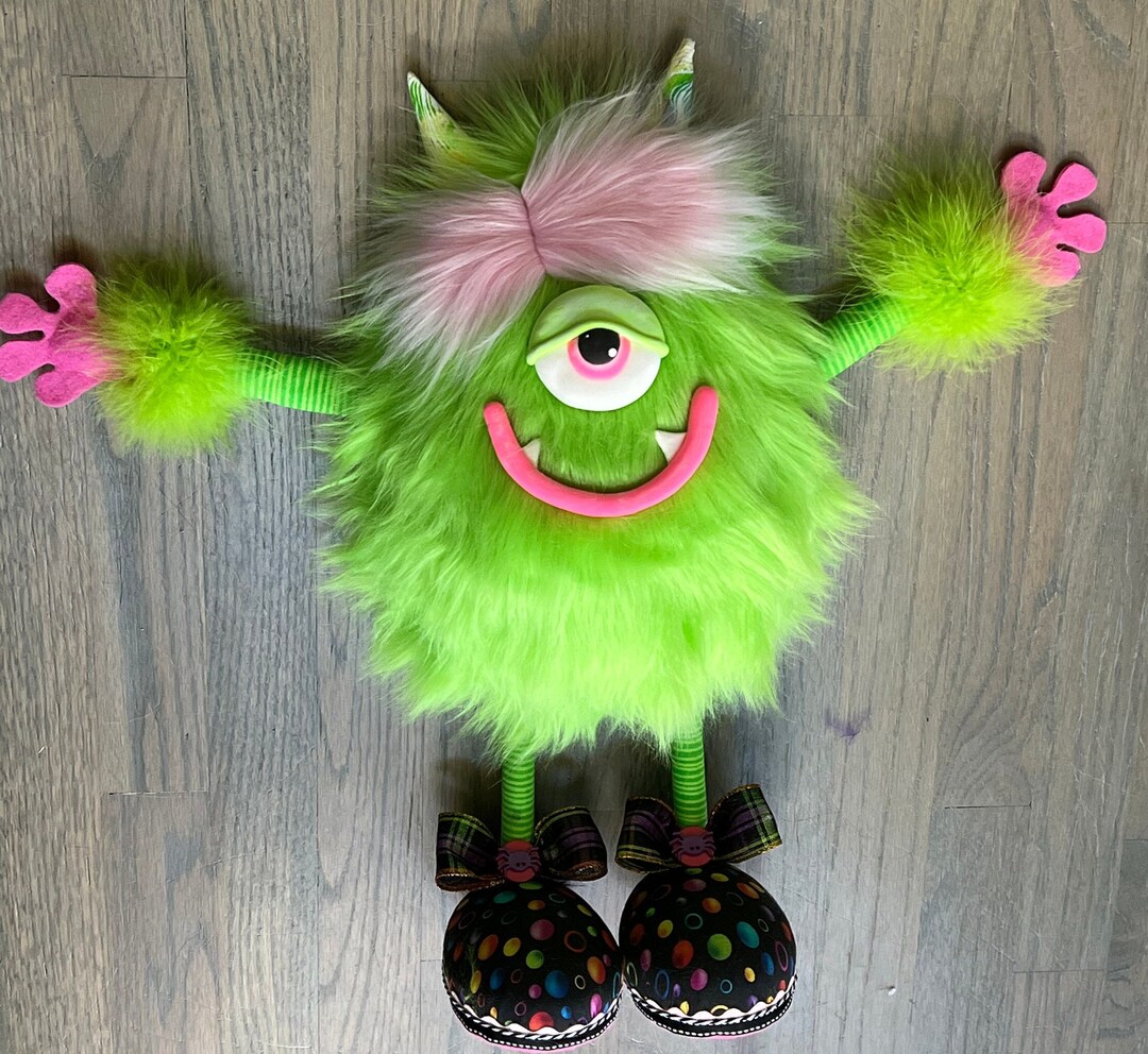 Monster Mash Wreath Attachment, Halloween Door Decor, One-eyed Monster ...