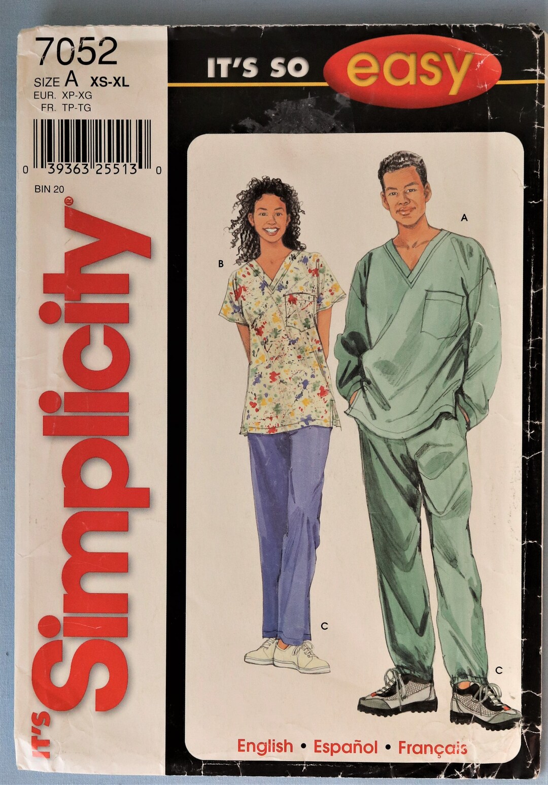 Simplicity 7052. Scrubs Pattern. Men and Misses Scrubs Top and Pants ...