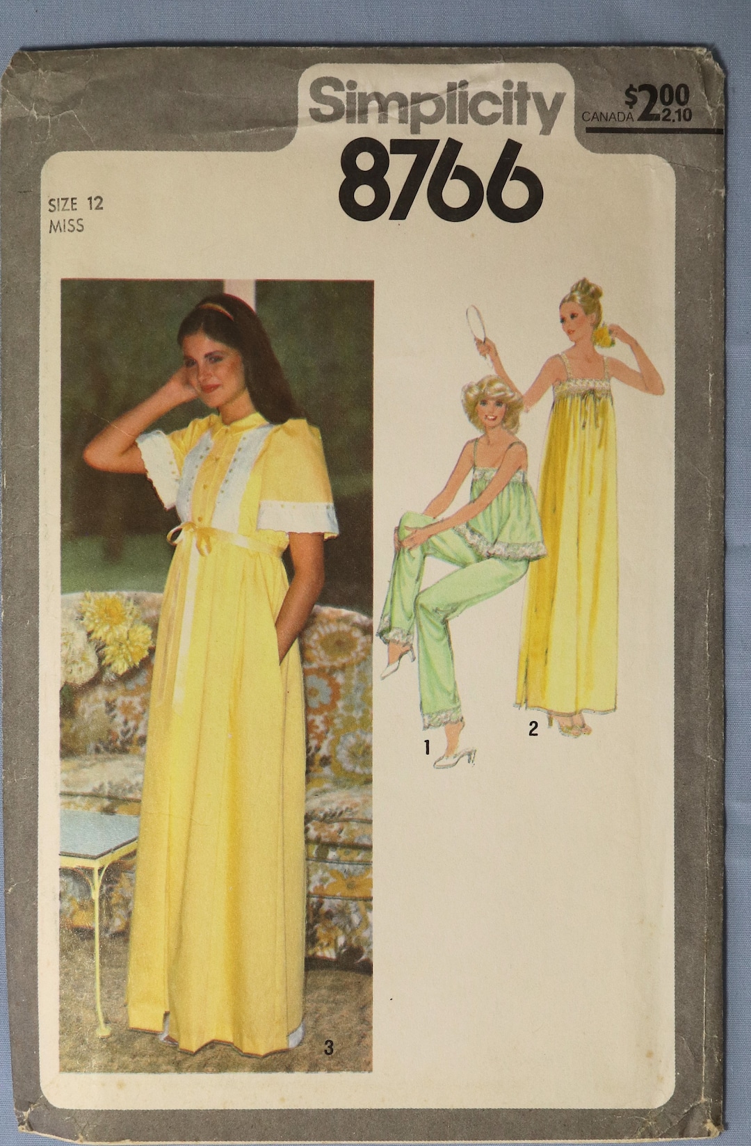 Simplicity 8766. Misses Robe, Nightgown and Pajamas Pattern. Vintage ...