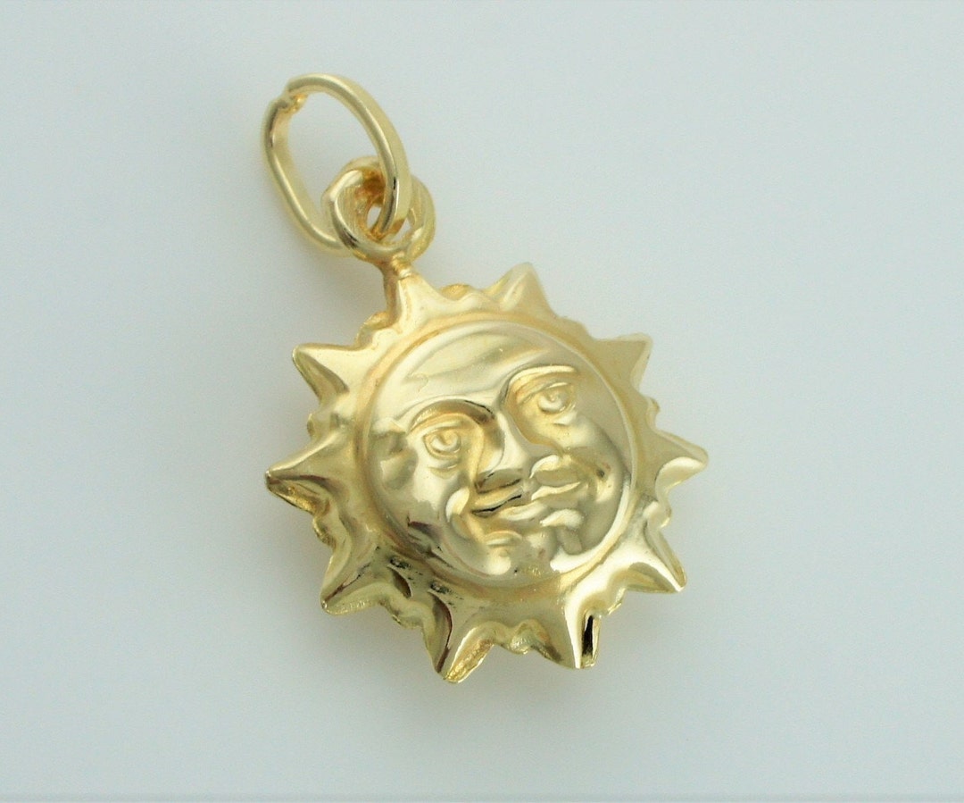 9ct Yellow Gold Sun Face Pendant - Charm - Etsy