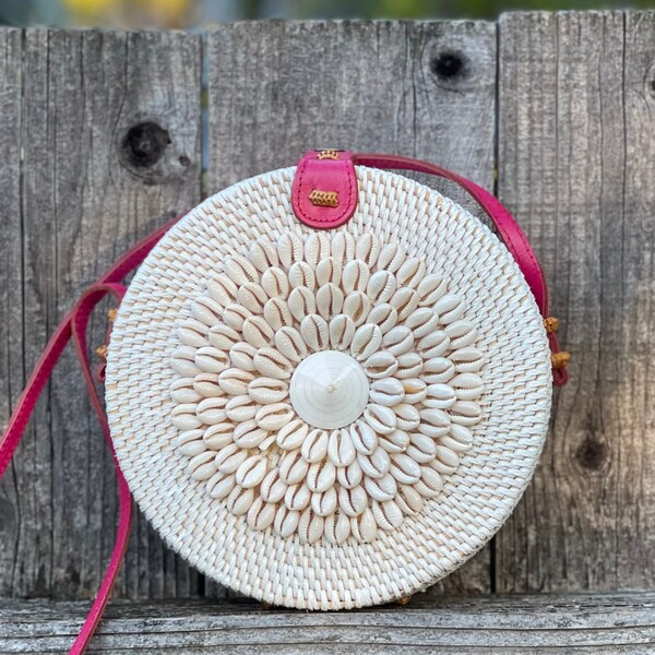 Shell Rattan Bag - Etsy