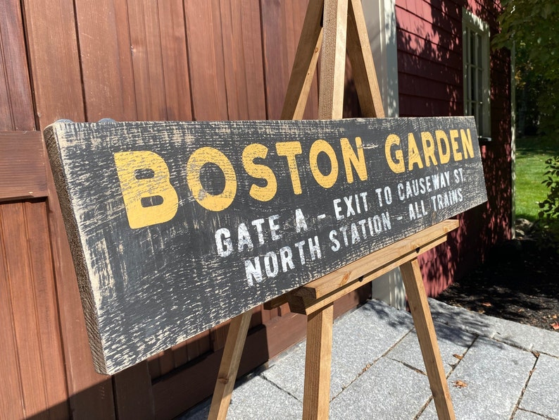 Large Boston Garden Rustic Wood Sign - Etsy