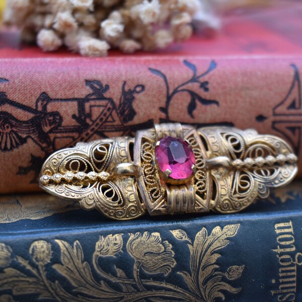 Art Brooch - Etsy