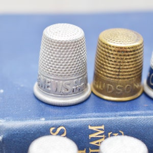 Antique Advertising Thimbles - Charming Collection 11 News of the World ...