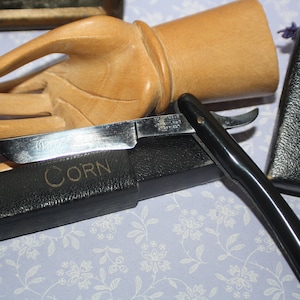 Antique Corn Razor Wonderful Boxed Intrinsic John Milner Sheffield ...