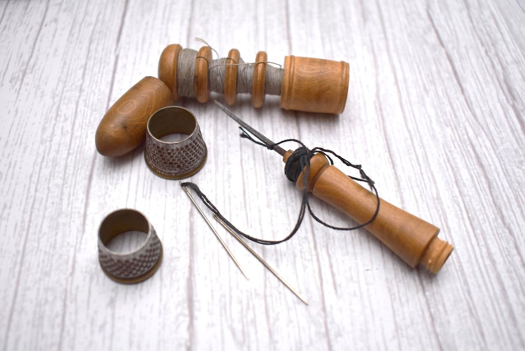 Antique Sewing Etui: Victorian Treen Darner, Thimble, Awl & Needle Case ...