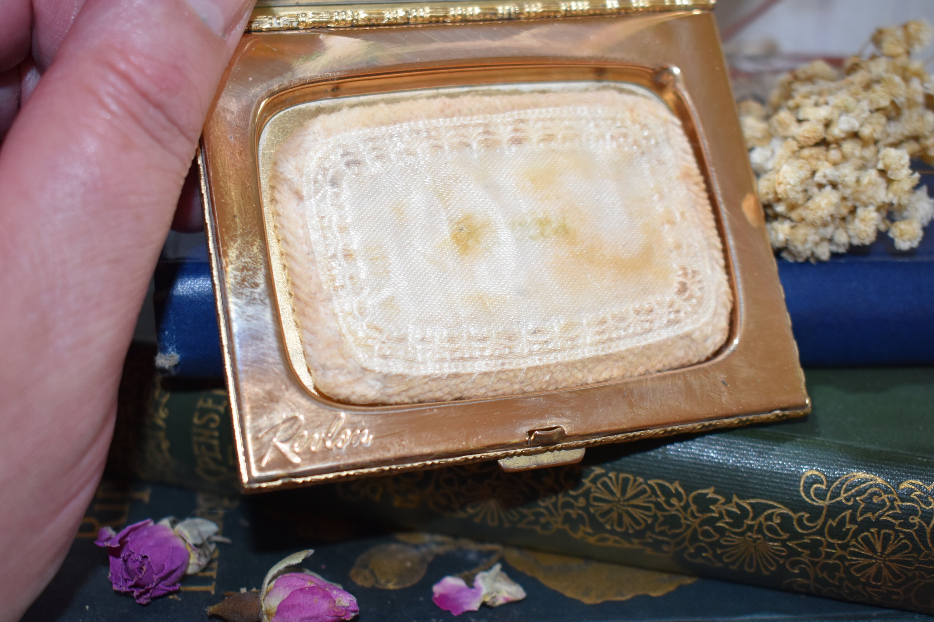 Revlon Powder Compact Beautiful Vintage Gilt Diamante - Etsy