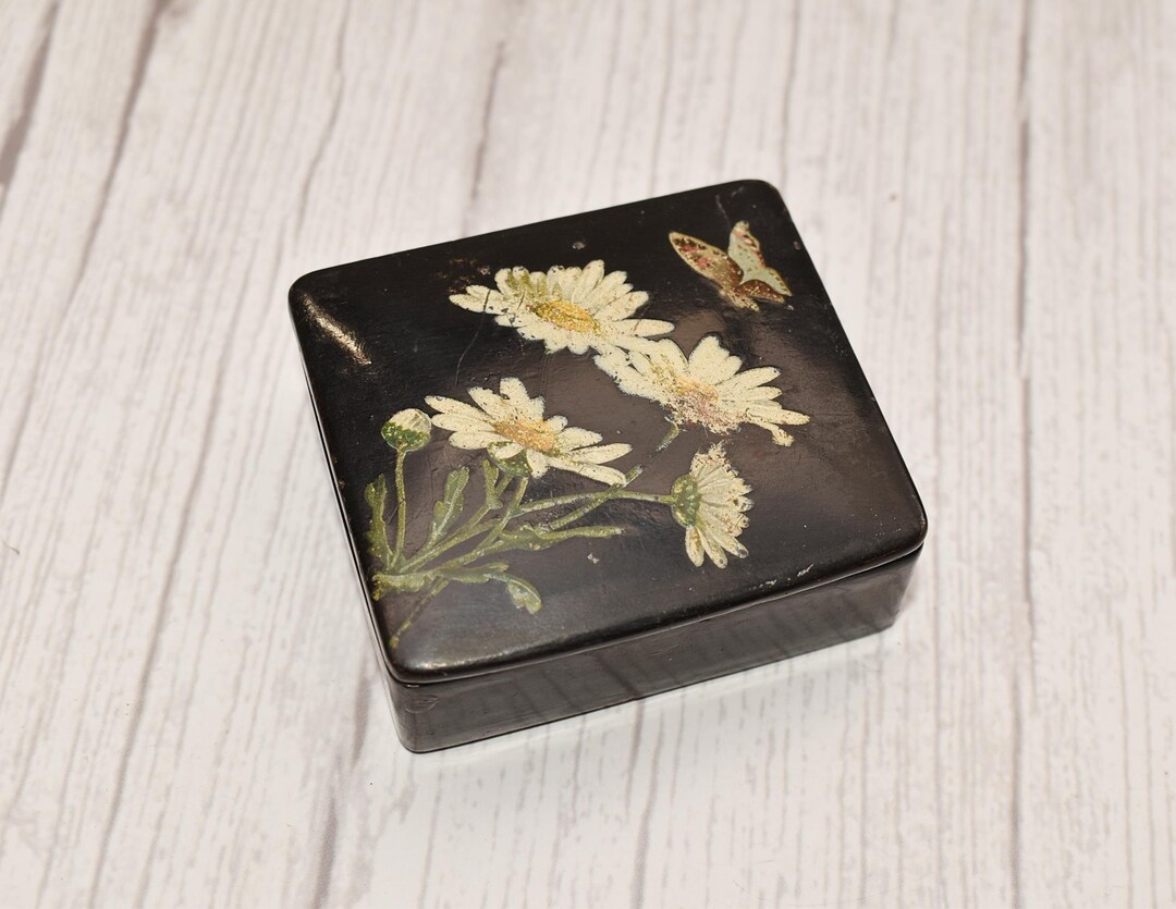 Victorian Stamp Box Beautiful Papier Mache Daisy and Butterfly Antique ...