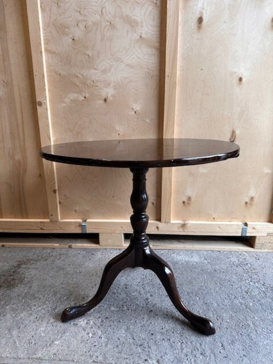 Vintage Mahogany Pedestal Lamp Table, Round Wooden, Circular Occasional ...