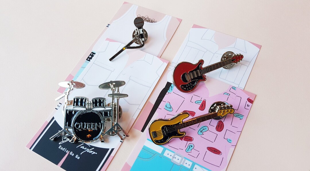 Queen's Musical Instrument in Live Aid Pin Badge Set - Etsy