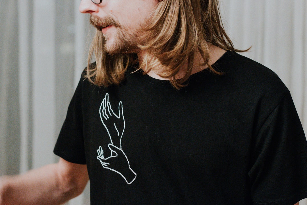 Custom Hand Embroidered Black T-SHIRT With 'twin Peaks' Laura's Palmer ...