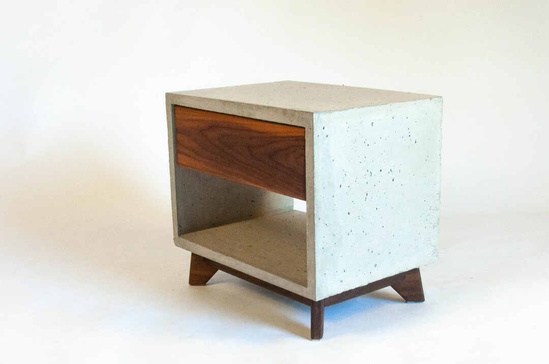 Straight Dwarf Concrete Cube & Solid Straight Edge Walnut - Etsy