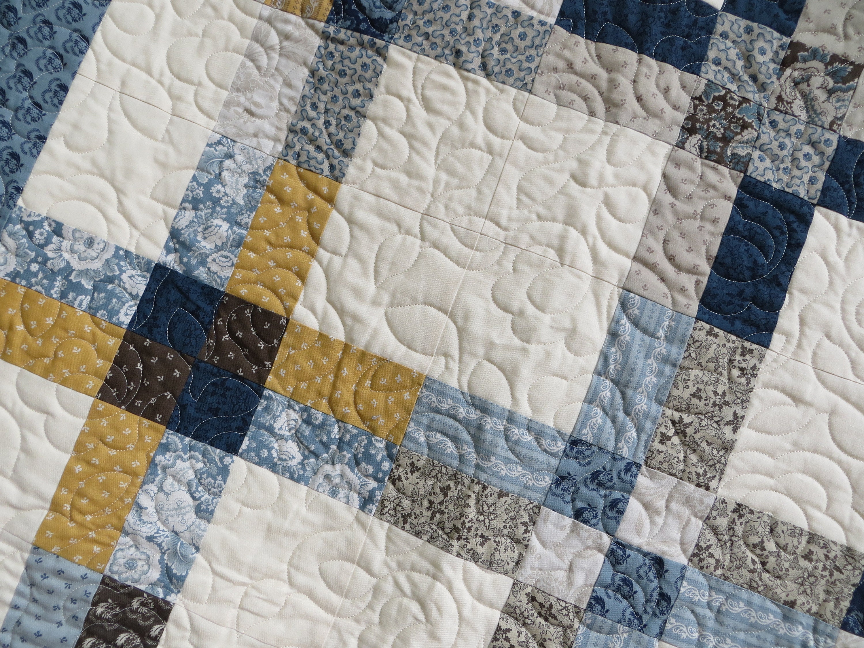 Charm School Blue and Yellow Plaid Quilt - Etsy