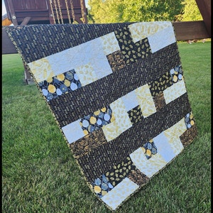Pure Gold Throw Quilt - Etsy