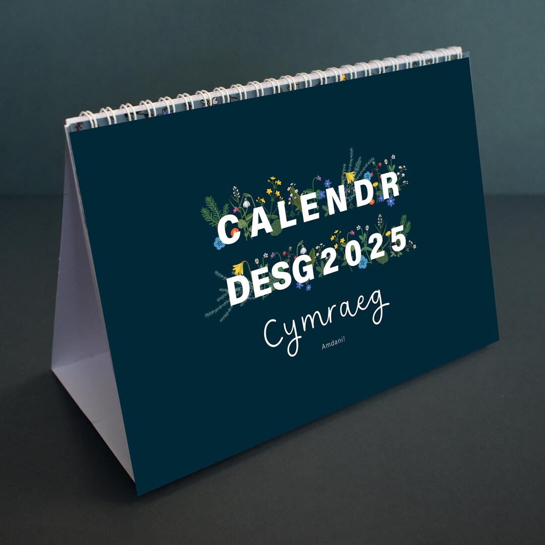Calendr Desg Cymraeg 2025 Welsh A5 Desk Calendar 2025 - Etsy UK