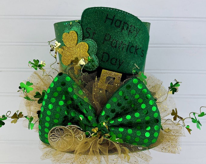 St. Patrick's Day Decor, Top Hat, Green With Shamrocks & Bowtie St ...