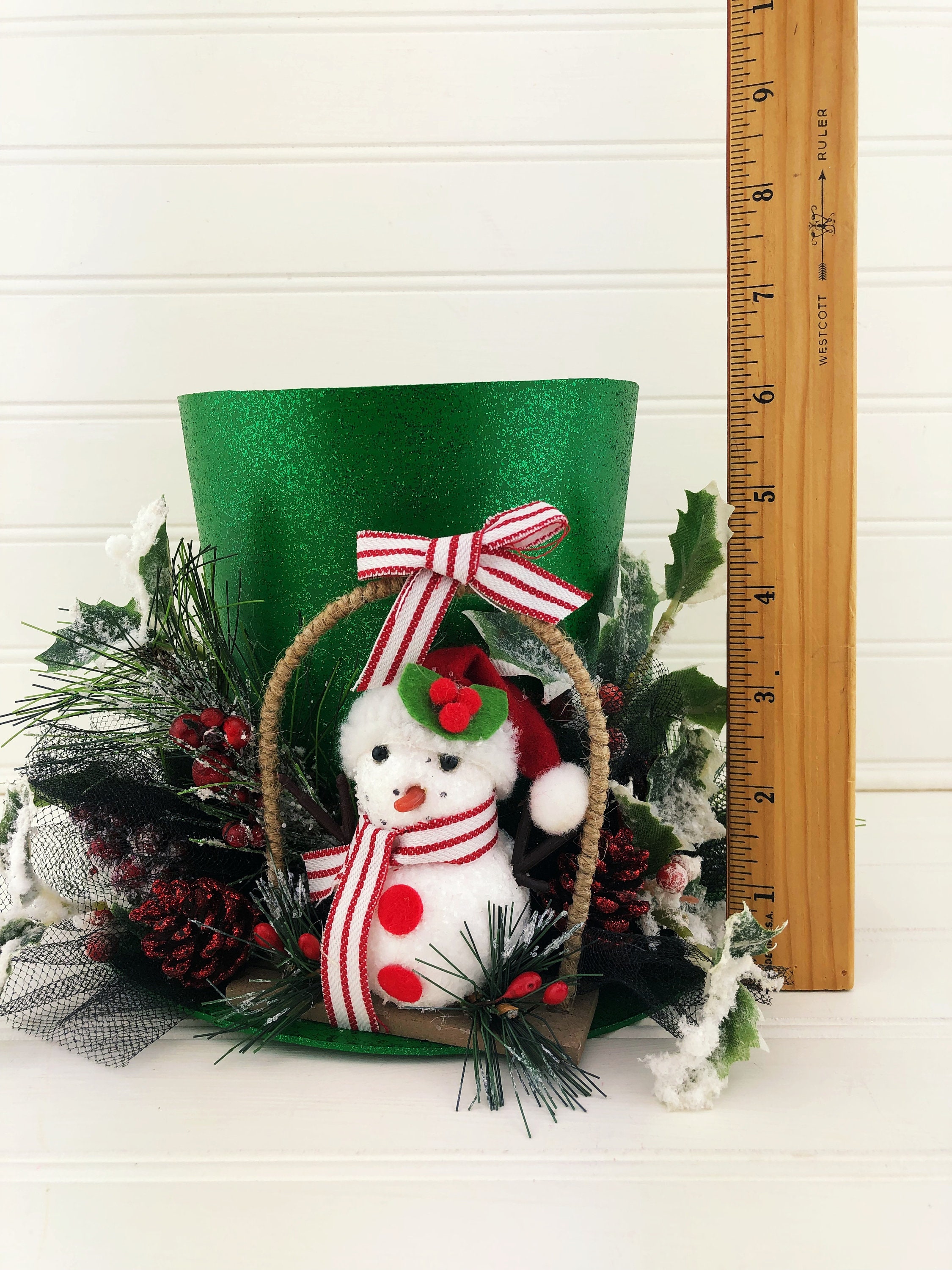 Christmas Decor Top Hat Tree Topper Green With Snowman - Etsy