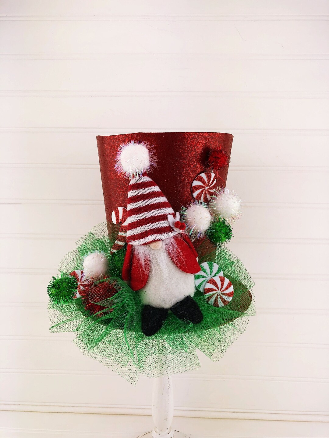 Christmas Decor, Top Hat, 6.5 In. Tall X 7.5 In. Width, Red Christmas ...
