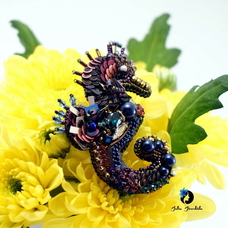 Tutorial PDF | Workshop Embroidery | DIY Brooch | Jewelry Making | Bead ...