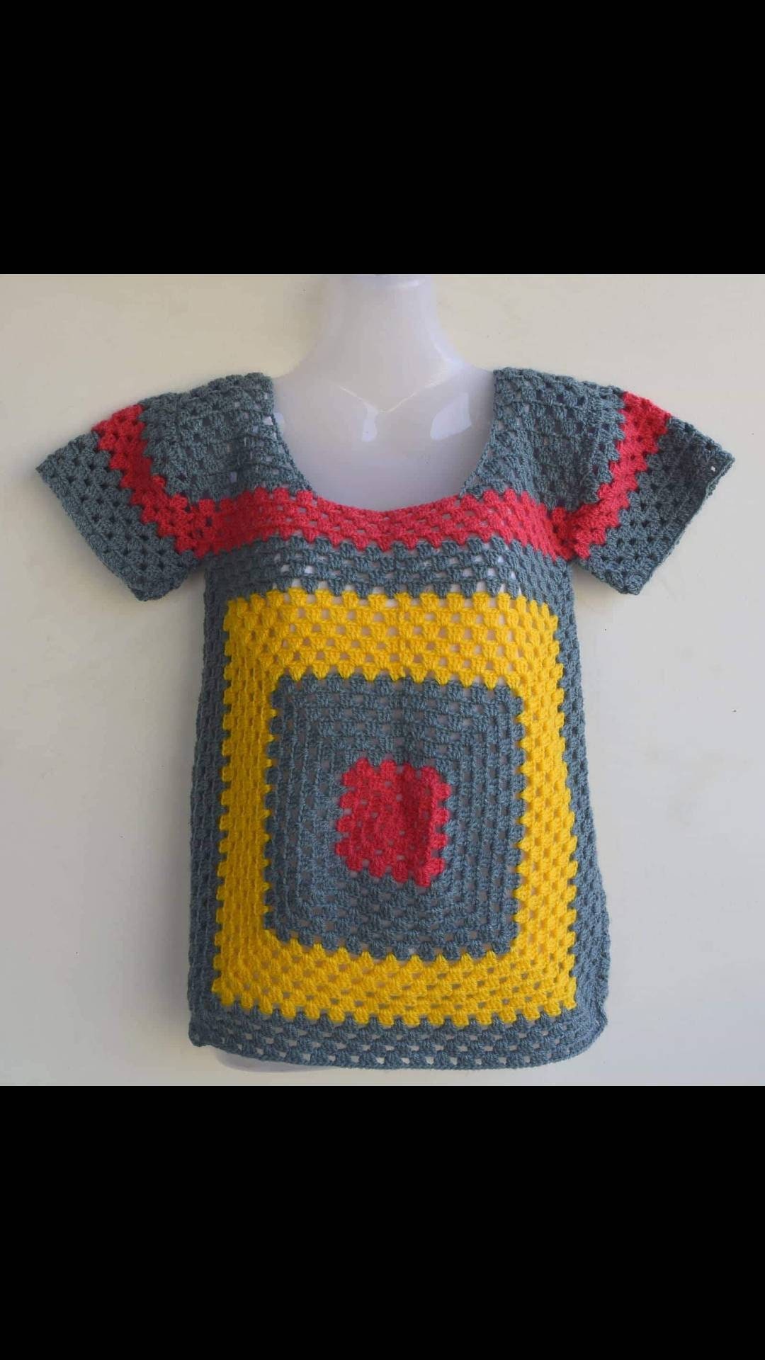 Crochet Granny Square Top Pattern - Stylish Crochet Summer Top Pattern ...
