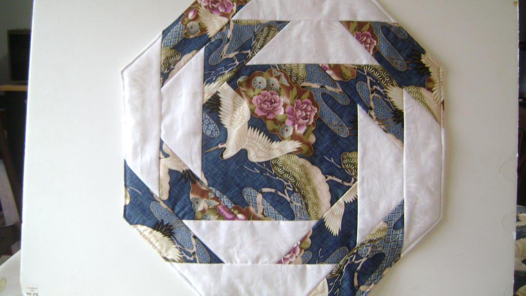 Asian Octagon Design Table Topper Set - Etsy