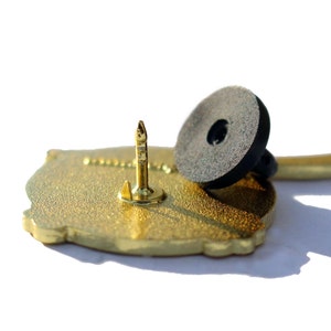 Lucky Money Cat Maneki Neko Pin Enamel Pin Lapel Pin Brooch Metal Pin ...