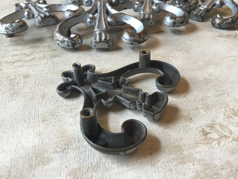 MCM Furniture Handles Set of 9 Vintage Salvaged Cabinet Door Pulls MCM ...
