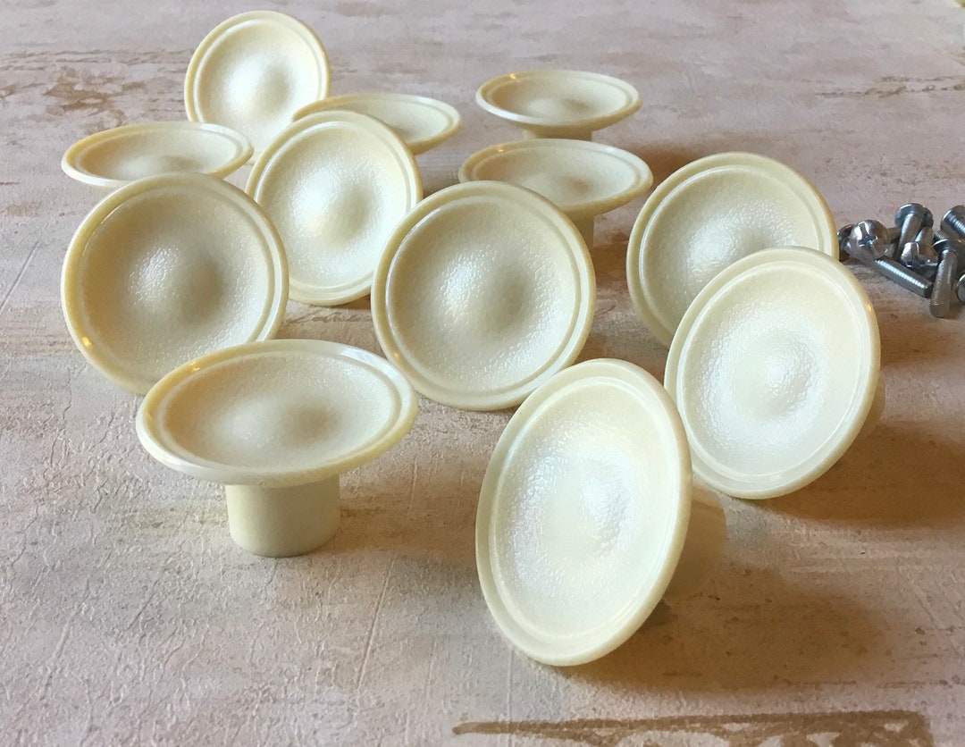 Vintage Concave Cupboard Knobs, Concave Drawer Pulls, Set of 12 NOS 1 7 ...