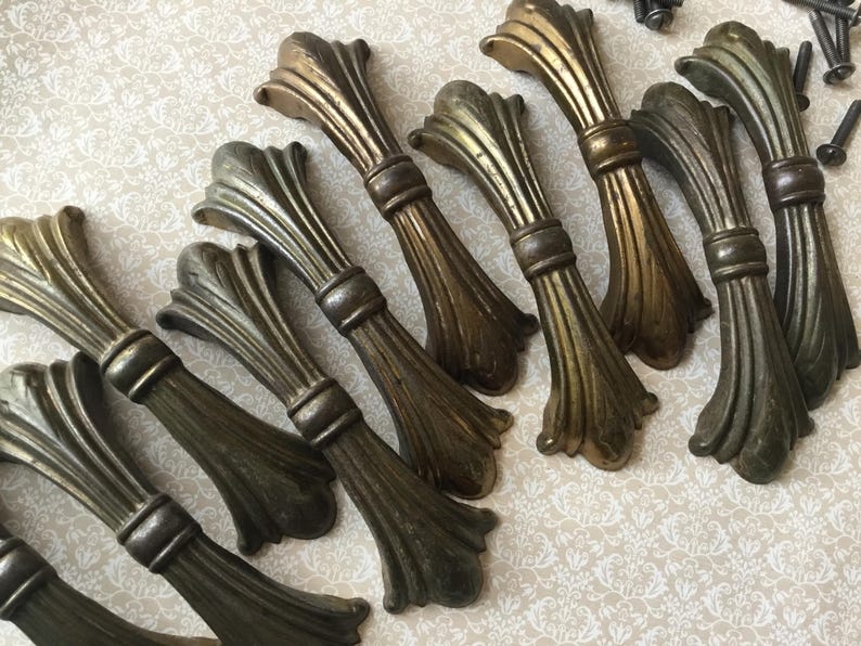 Art Deco Drawer Handles Set of 10 Art Deco Cabinet Pulls Vintage ...