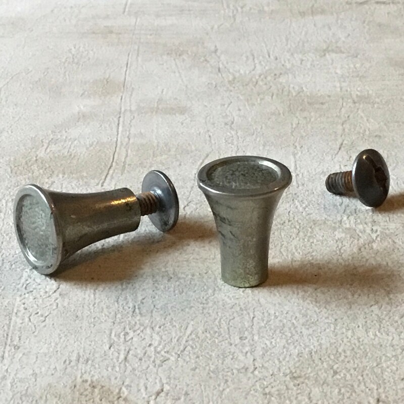Mid Century Knobs - Etsy Canada