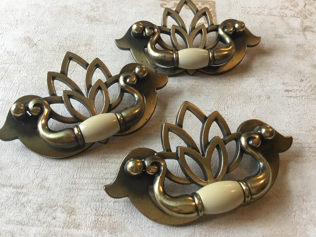 KBC Chippendale Bail Pulls Set of 3 Keeler Brass Company Vintage Brass ...