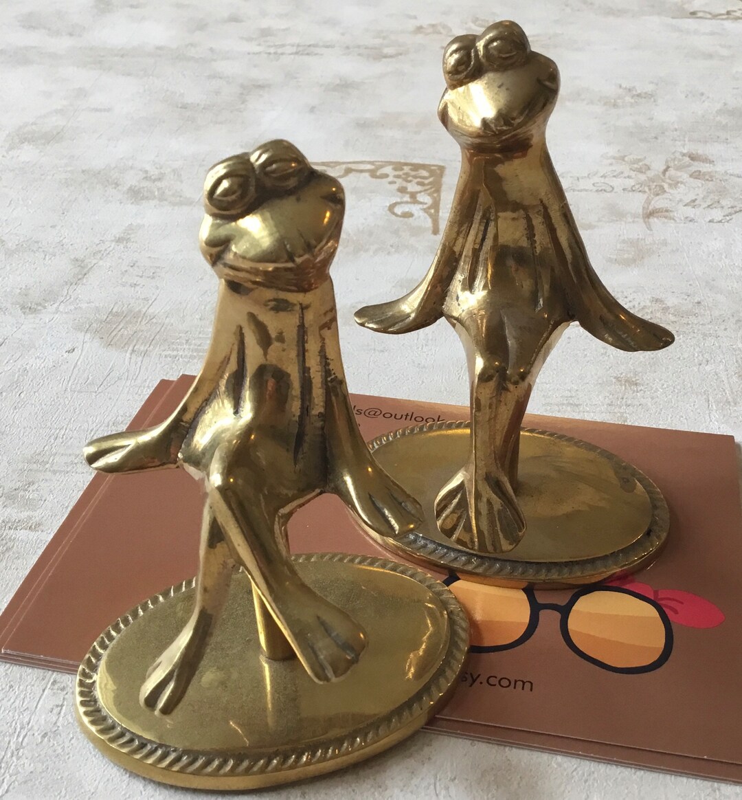 Vintage Brass Frog Paperweights , NOS Pair of Vintage Brass Sitting Frog Paperweights, Vintage ...