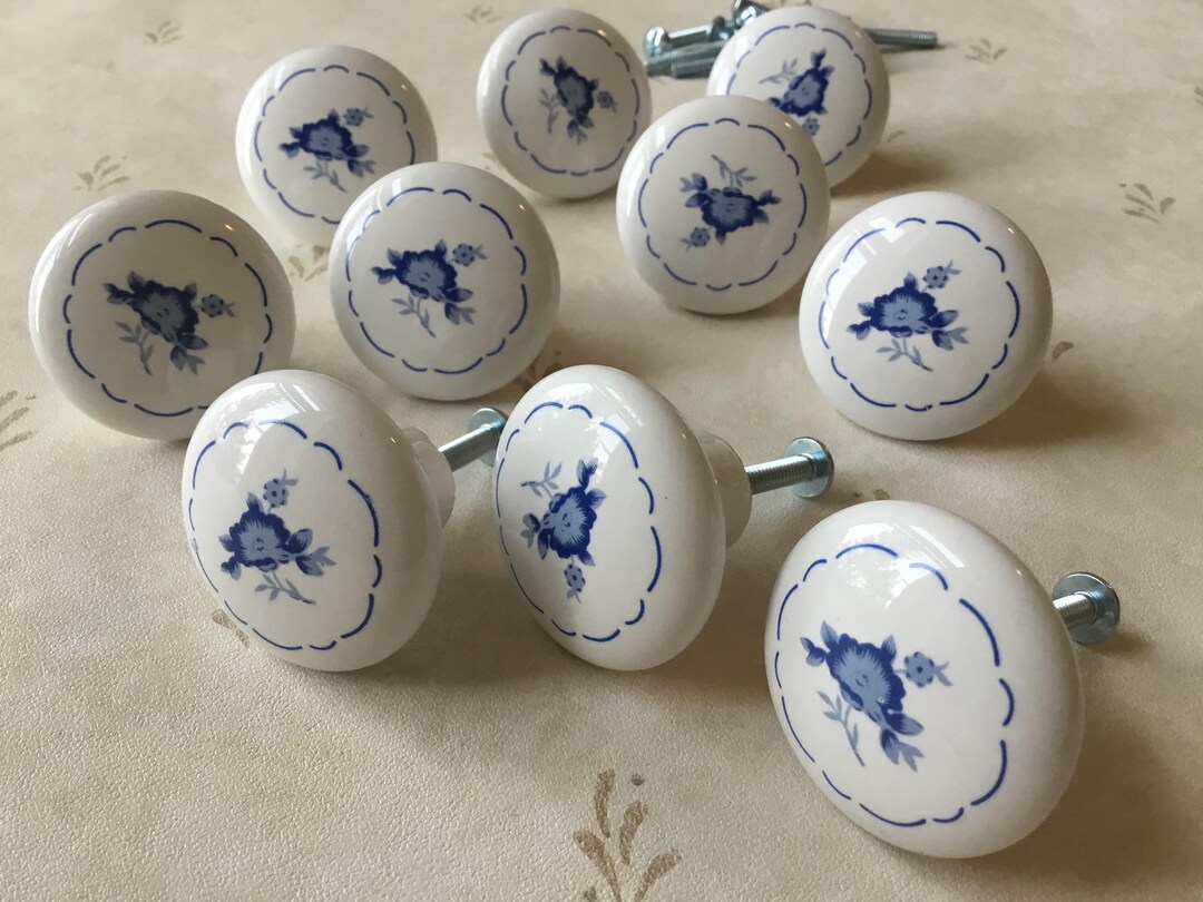Delft Blue Cabinet Knobs Set of 10 Vintage Delft Blue Ceramic Drawer Knobs Vintage Blue and ...