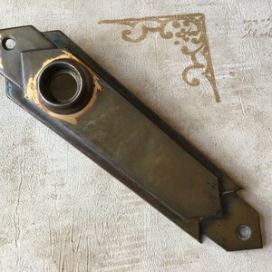 Art Deco Door Knob Backplate Vintage Salvaged 1940s Side Stepped Door Knob Escutcheon Art Deco ...