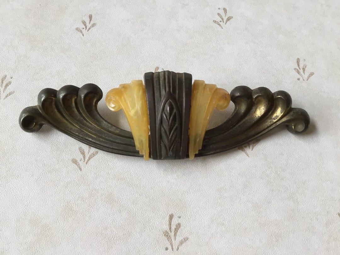 Art Deco Bakelite Pull 1 Vintage 1930’s Art Deco Waterfall Cabinet Pull ...