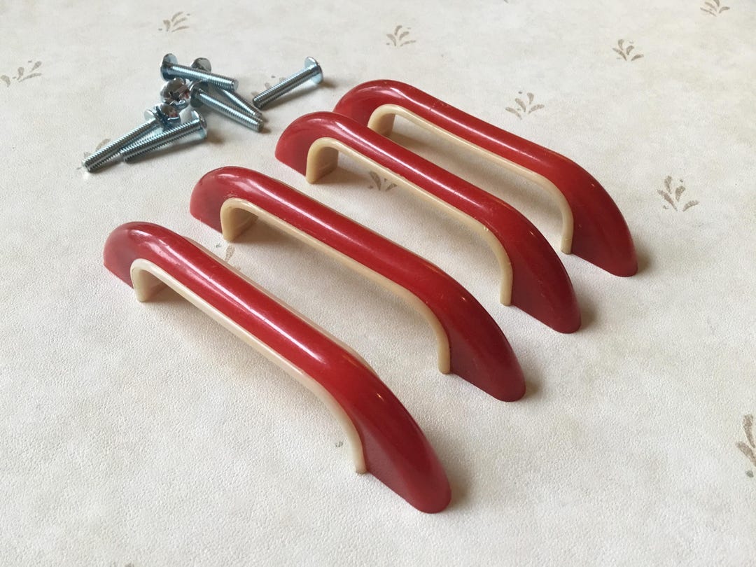 Red & White Art Deco 1940’s/1950’s Ribbed Side Stepped Early Plastic ...