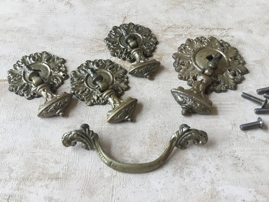 Vintage Cabinet Pulls Set of 5 Vintage Desk Pendant Pulls Vintage ...