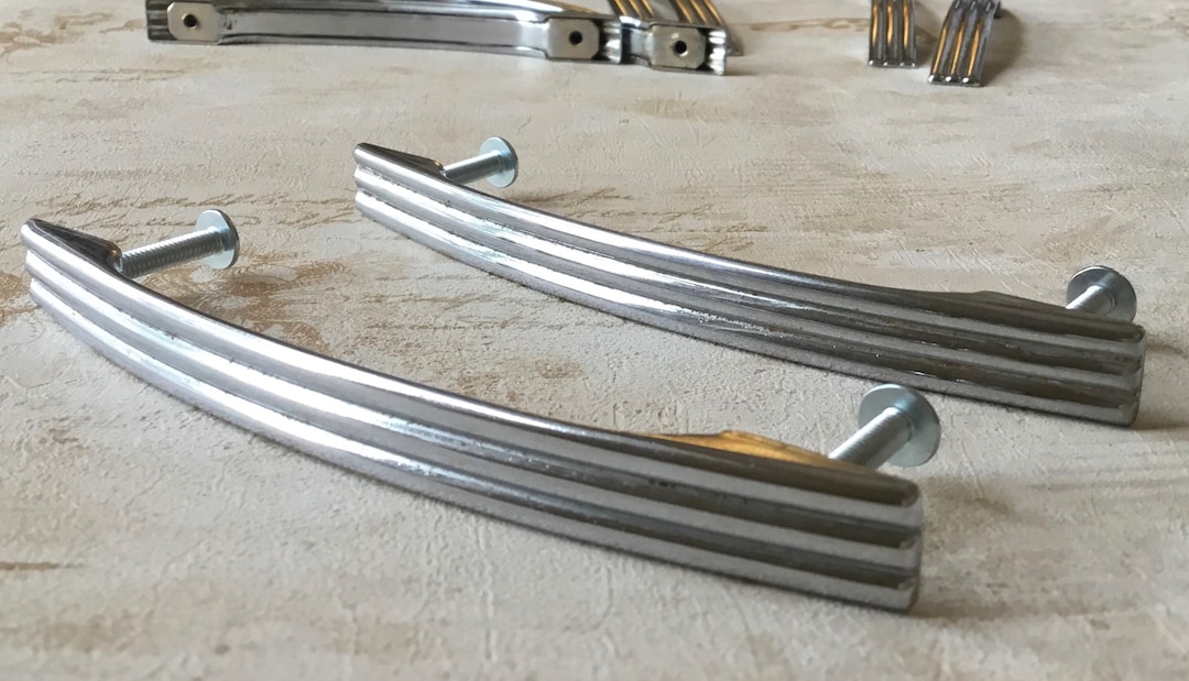 Art Deco Drawer Pulls 1940s Pair 2 Cupboard Handles, 5 3/8 Ribbed ...