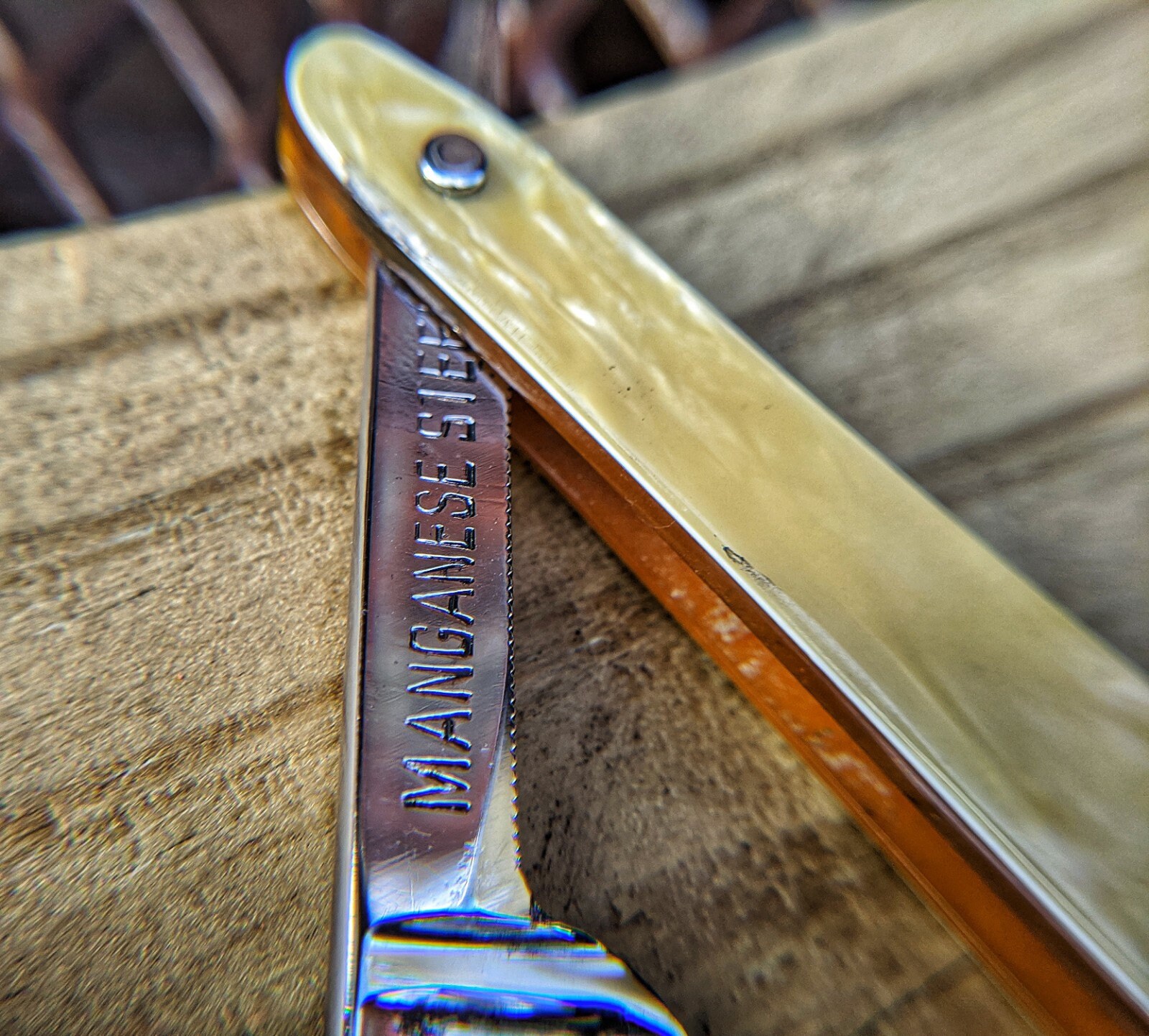 Rare Muncie Indiana Straight Razor Manganese Steel shave ready