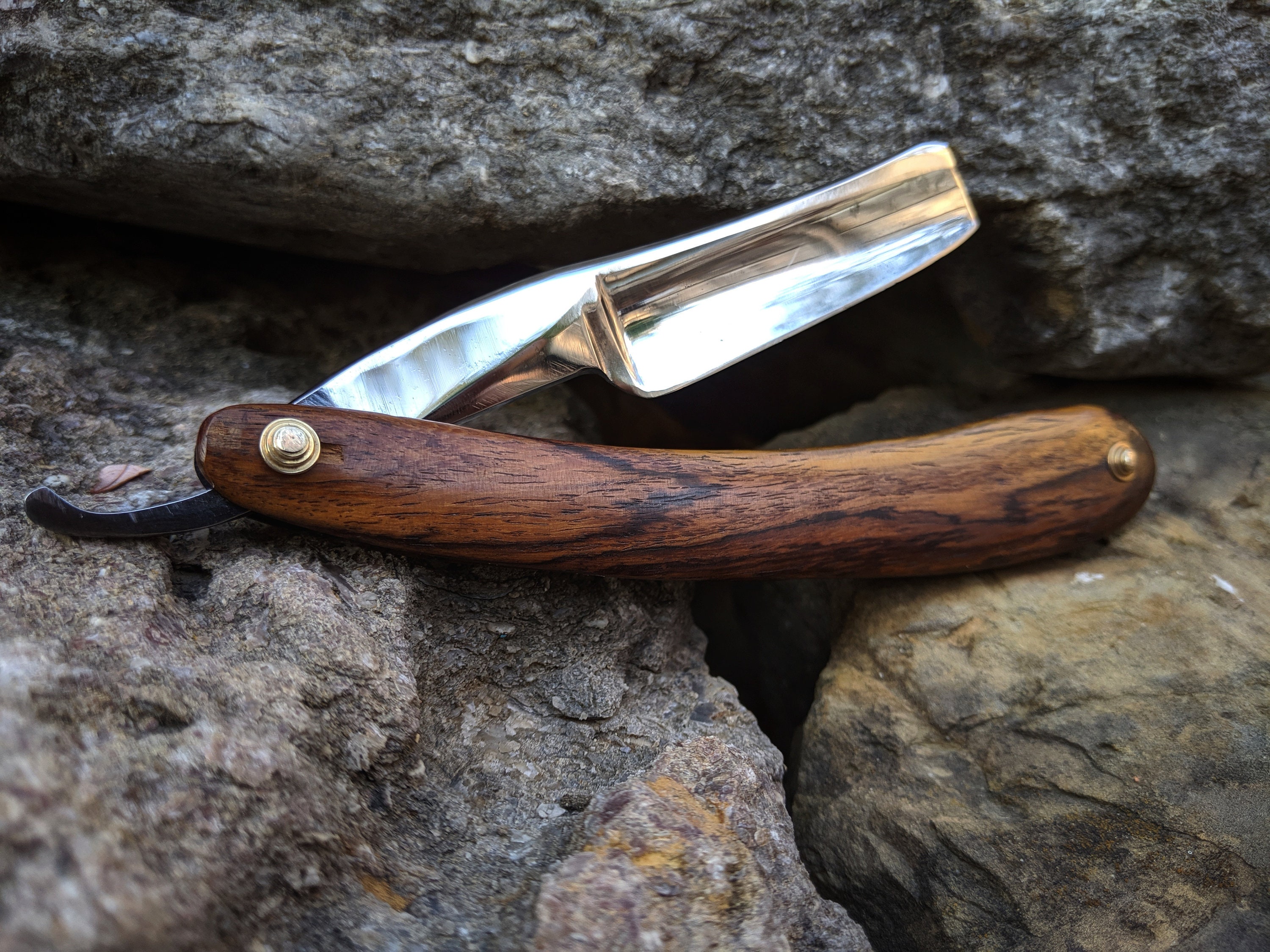 Nice Wade and Butcher Straight Razor Custom Wood Scales Antique Vintage ...