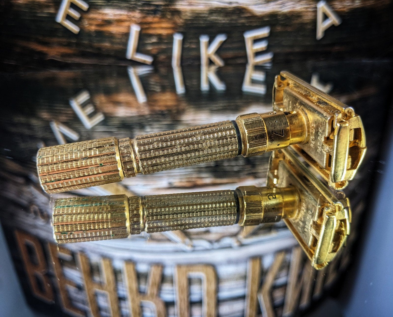 Gillette Double Edge Safety Razor 1965 Golden Butterfly