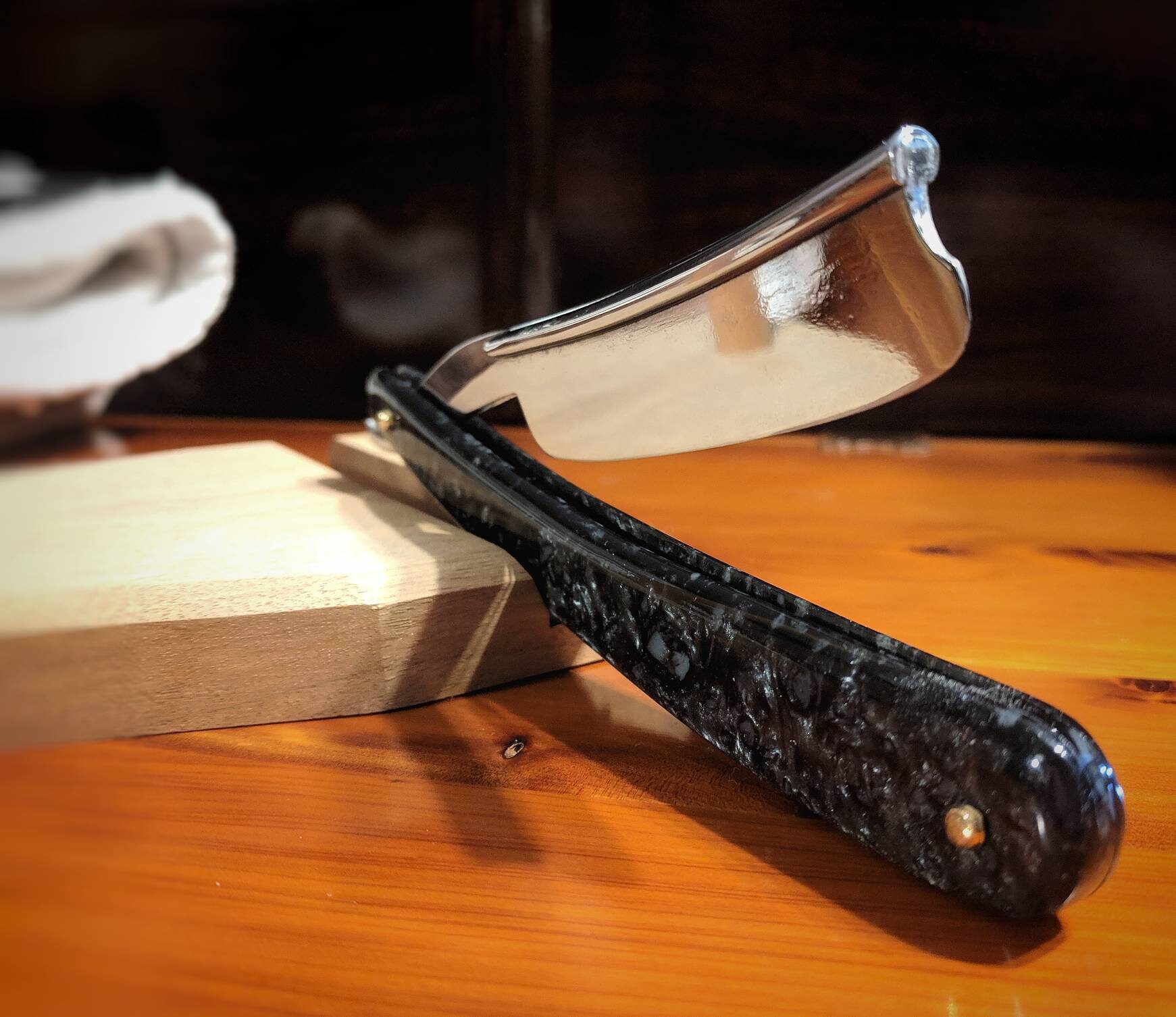 Rare Vintage Wm. Gilchrist frameback Straight Razor that is 13/16 wade ...